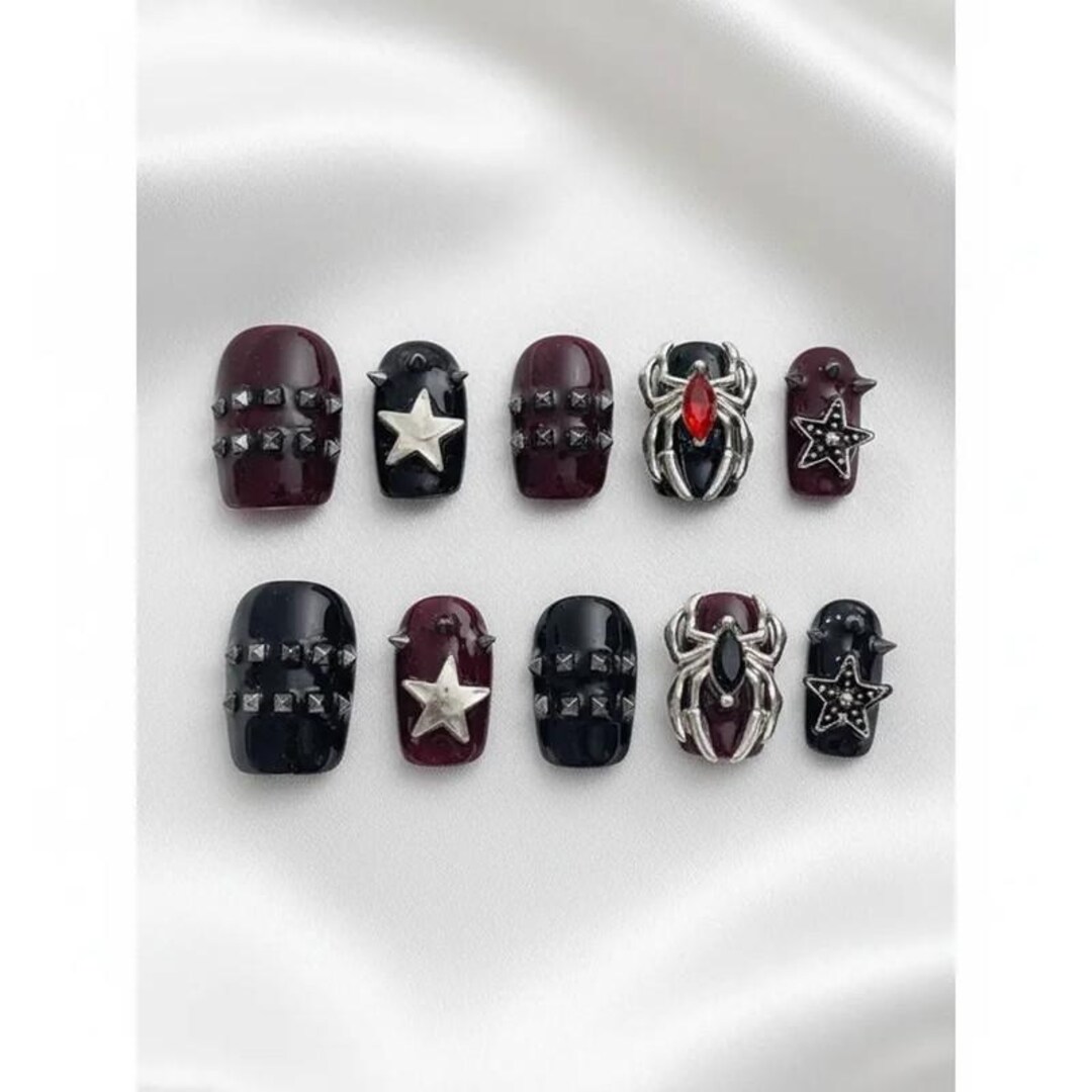 Y2K Grunge Short Square Press on Nails With Spider Rivets | Handmade ...