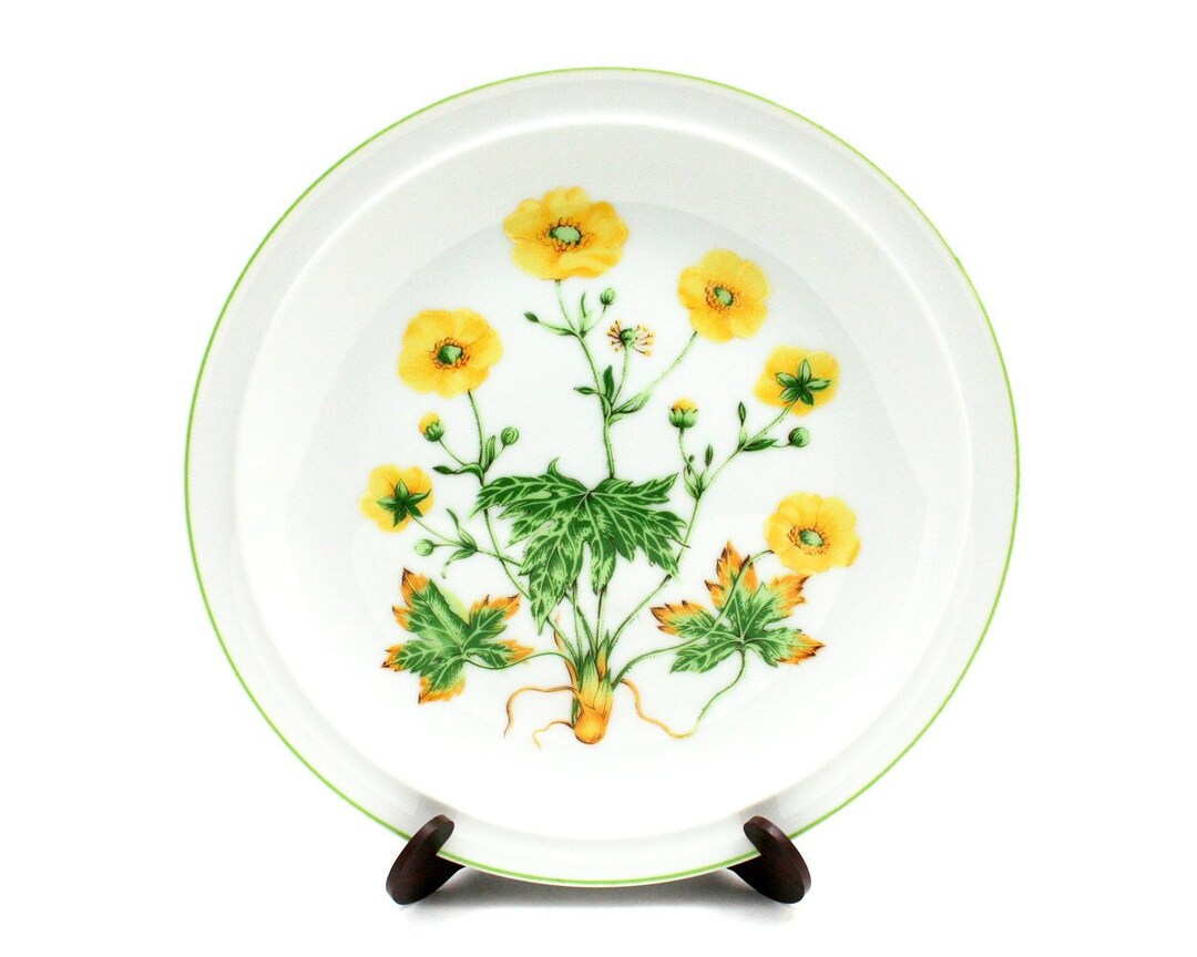 Vintage Royal Domino Sunrise 7" Salad Plates, Yellow Buttercup Floral ...