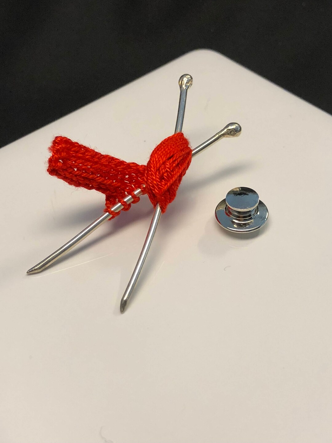 Crochet, Broch, Crochet Pin, Broche, Pin, Silver, Jewelry, Red - Etsy