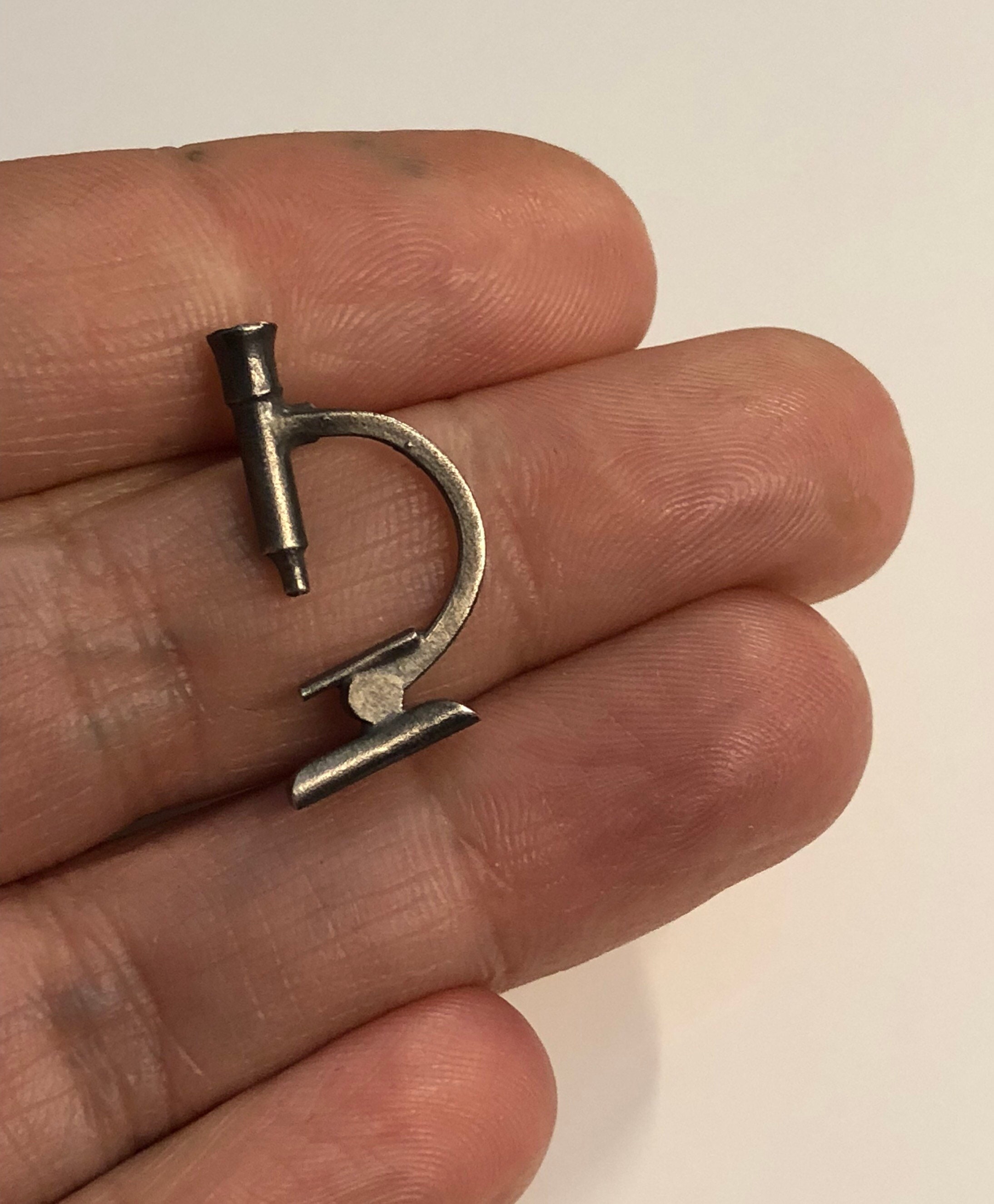 Microscope, Microscopio ,pin Microscope, Pin De Microscopio, Silver Pin ...