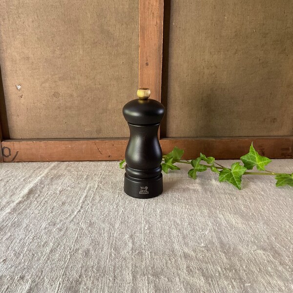 Wooden Pepper Mill - Etsy