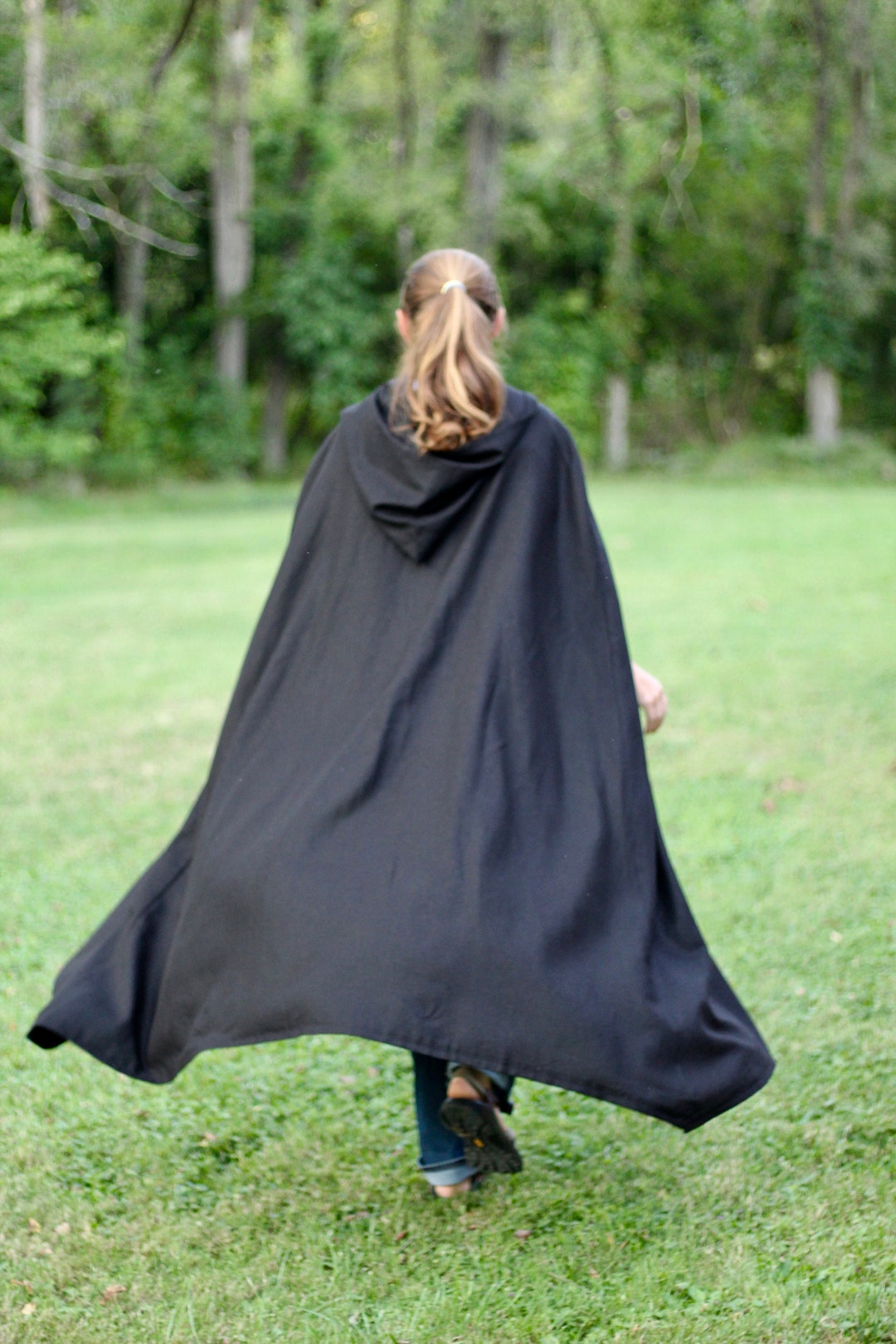 Black Linen Cloak - Hooded - Etsy