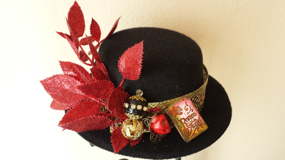 Star-crossed Romance Mini Top Hat Fascinator - Etsy
