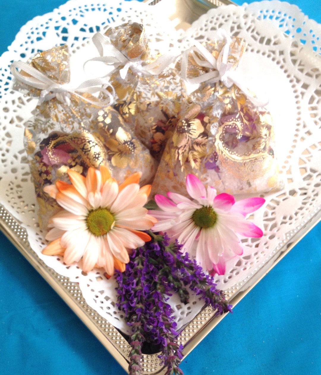 White Scented Bath Salt Sachet: Bath Salts Sachet in White Organza-your ...