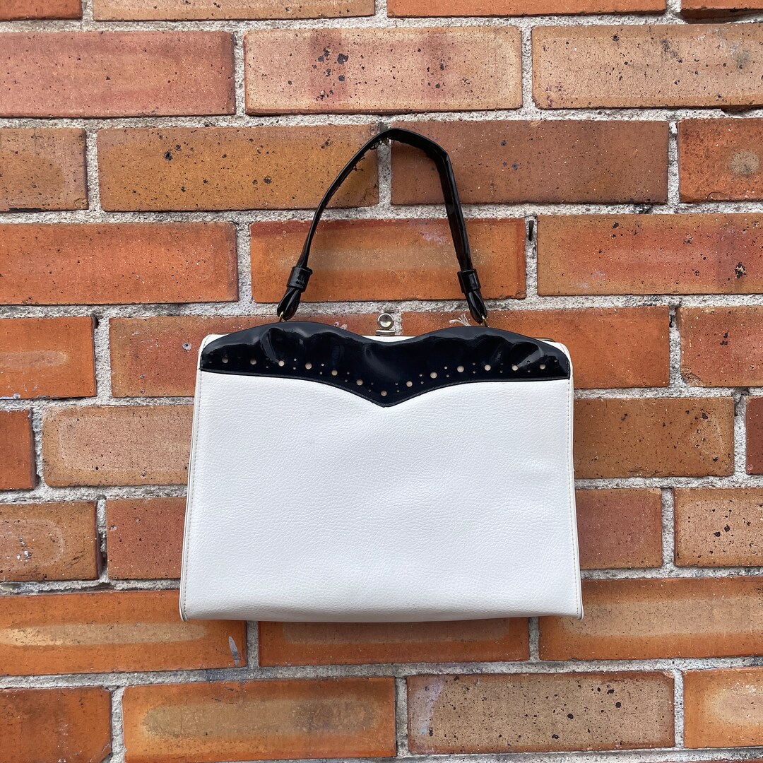 Vintage 60s White and Black Patent Leather Vinyl Handbag - Etsy