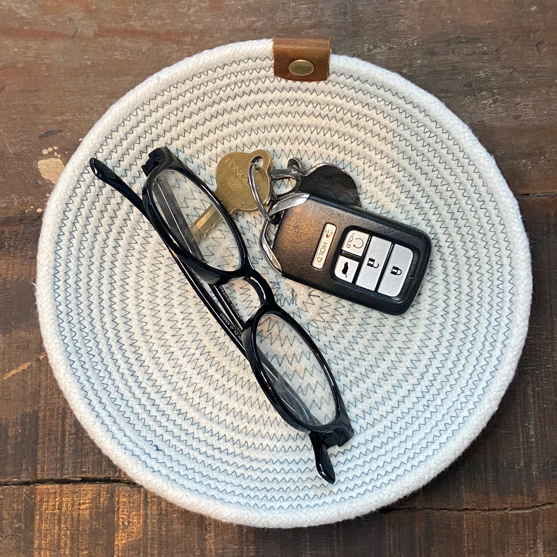 Round Cotton Rope Baskets With LIGHT CARAMEL Leather Tab / - Etsy