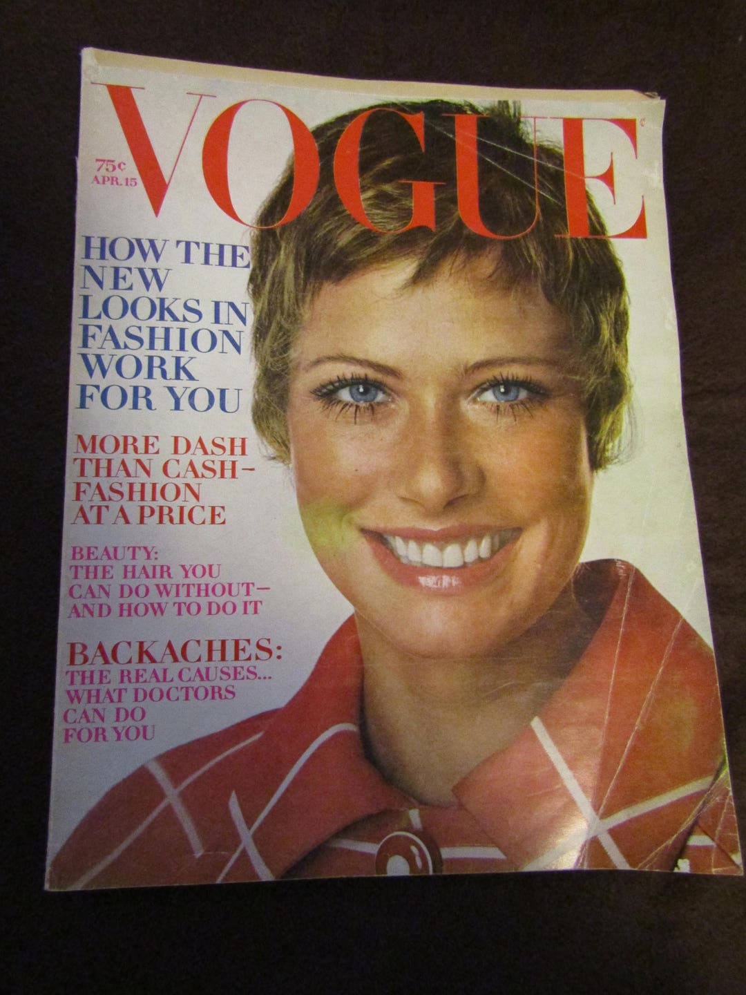 April 15, 1970 VOGUE MAGAZINE - Etsy