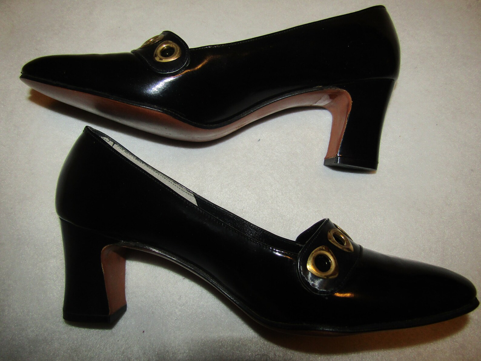 1960's Ladies BLACK PATENT Leather Chunk Heel Shoes With | Etsy