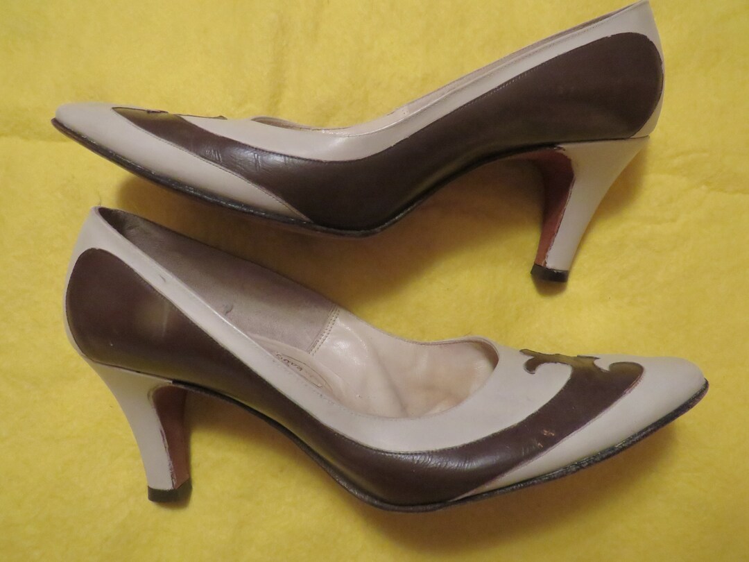 Vintage Two-tone BROWN/CREAM Leather PUMPS by Johansen---size 6B - Etsy