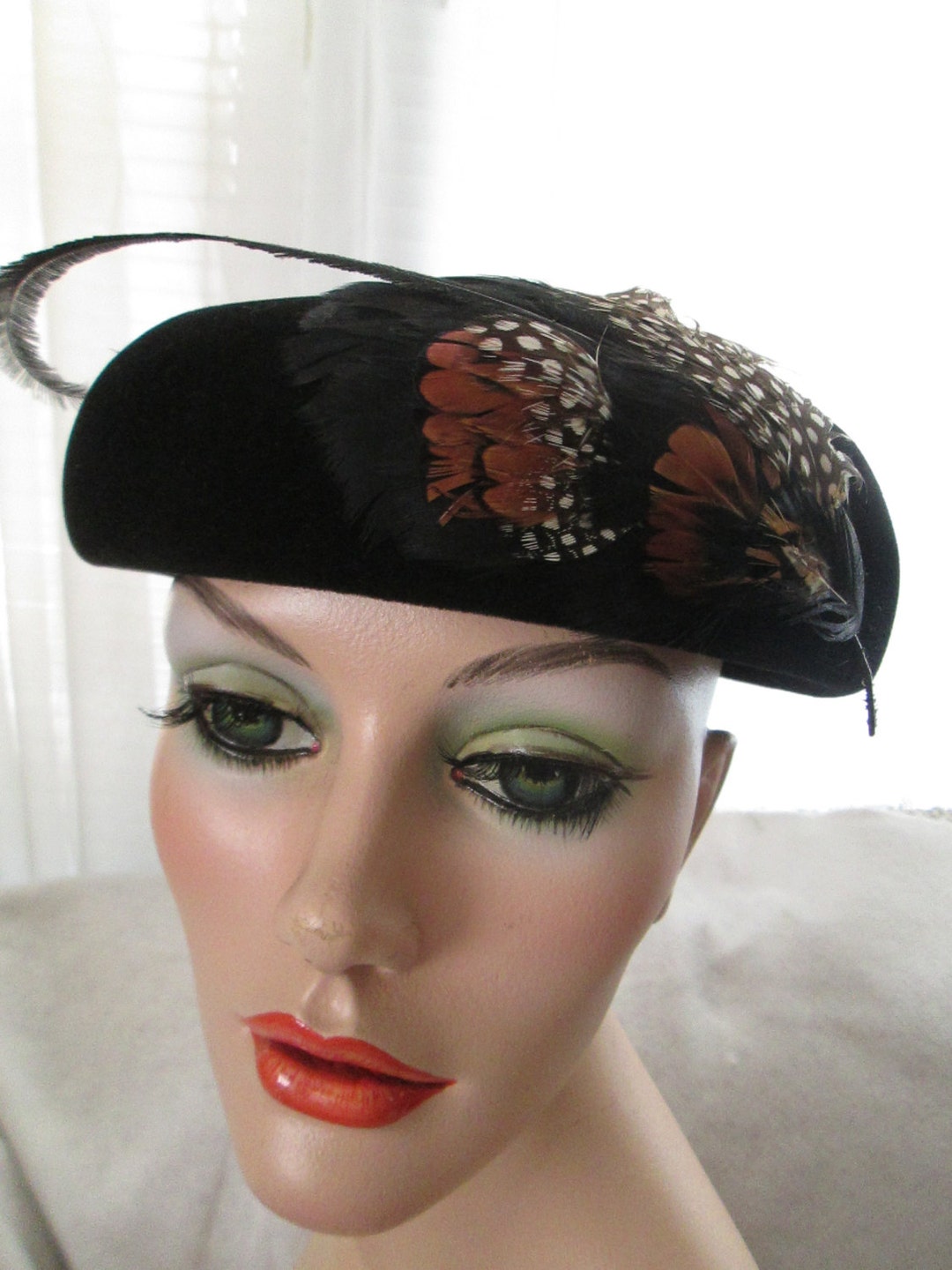 1950s' Ladies BLACK Velvet FELT HAT Feather Front by Macy Associates ...