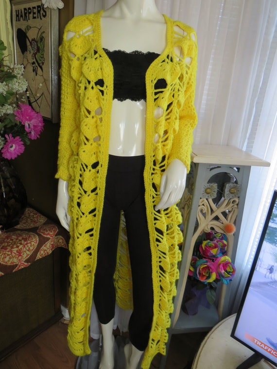 Vintage Bright YELLOW CROCHET JACKET----No Label Or S… - Gem