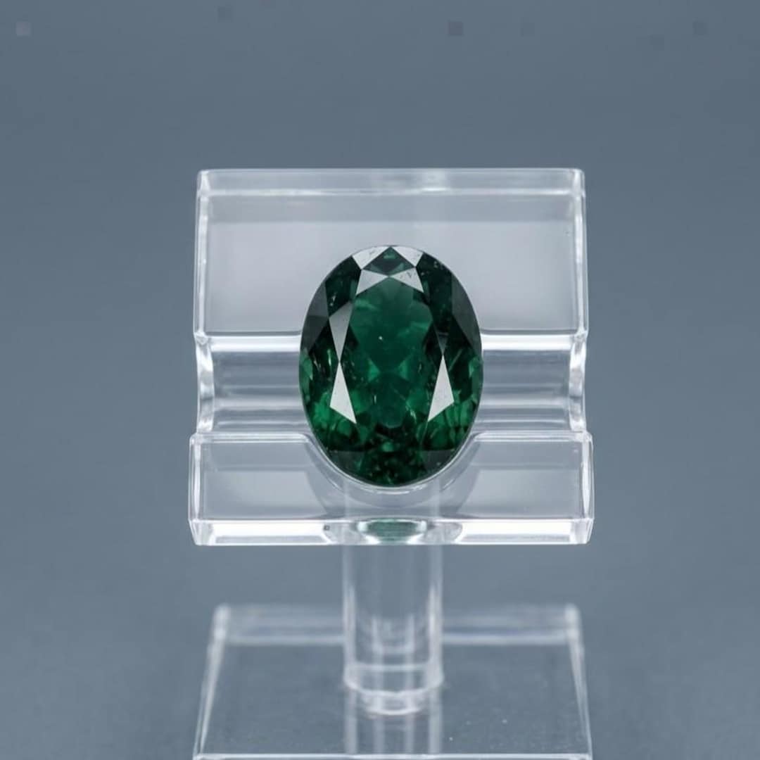 Buy Premium Green Emerald Oval Cut Stone 40-50CT, Natural Loose ...