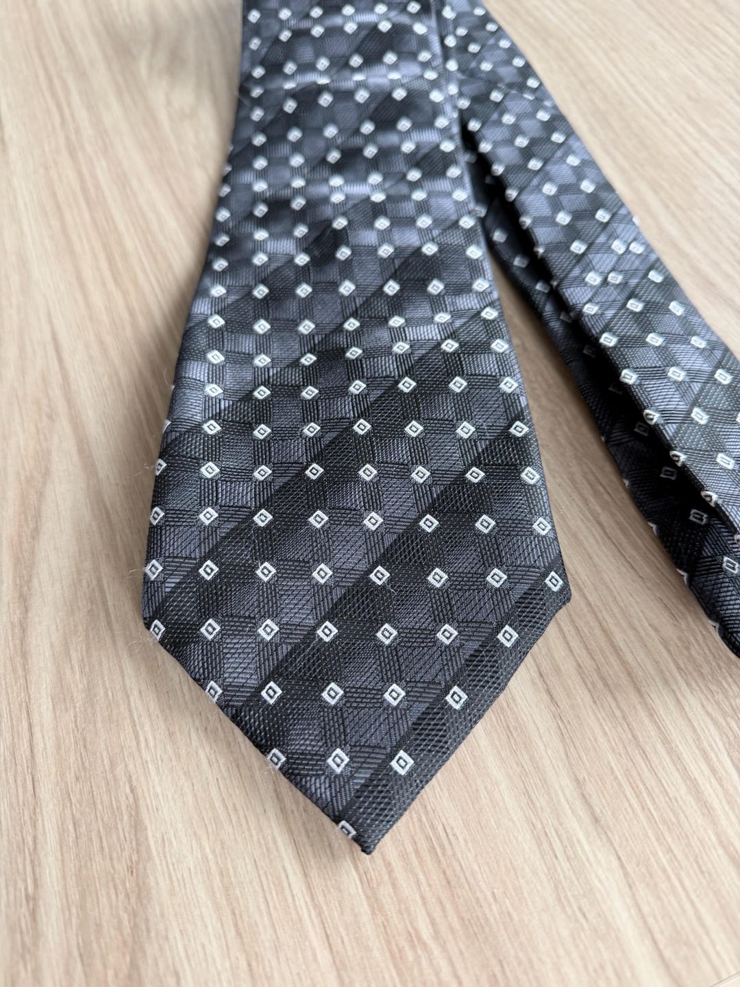 Luxury Handmade Silk Tie by Ysni Design – Dark Grey- White Diamond ...