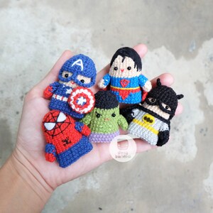 PDF PATTERN Superhero Crochet Finger Puppet - Etsy