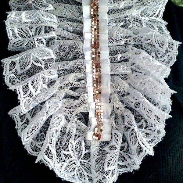 Jabot Necklace - Etsy
