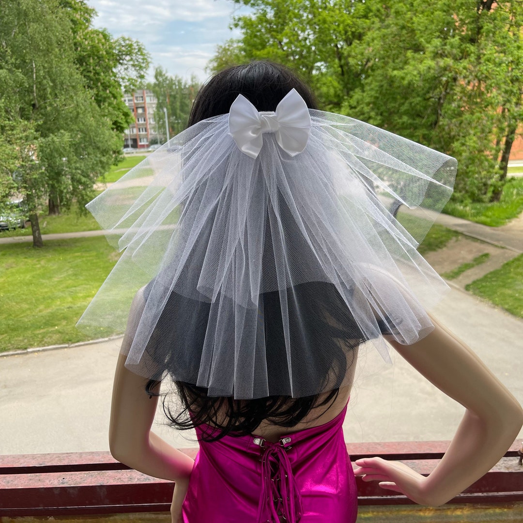 Bridal Bow Veil, Bachelorette Party Veil 2-tier With Bow, White, Short ...