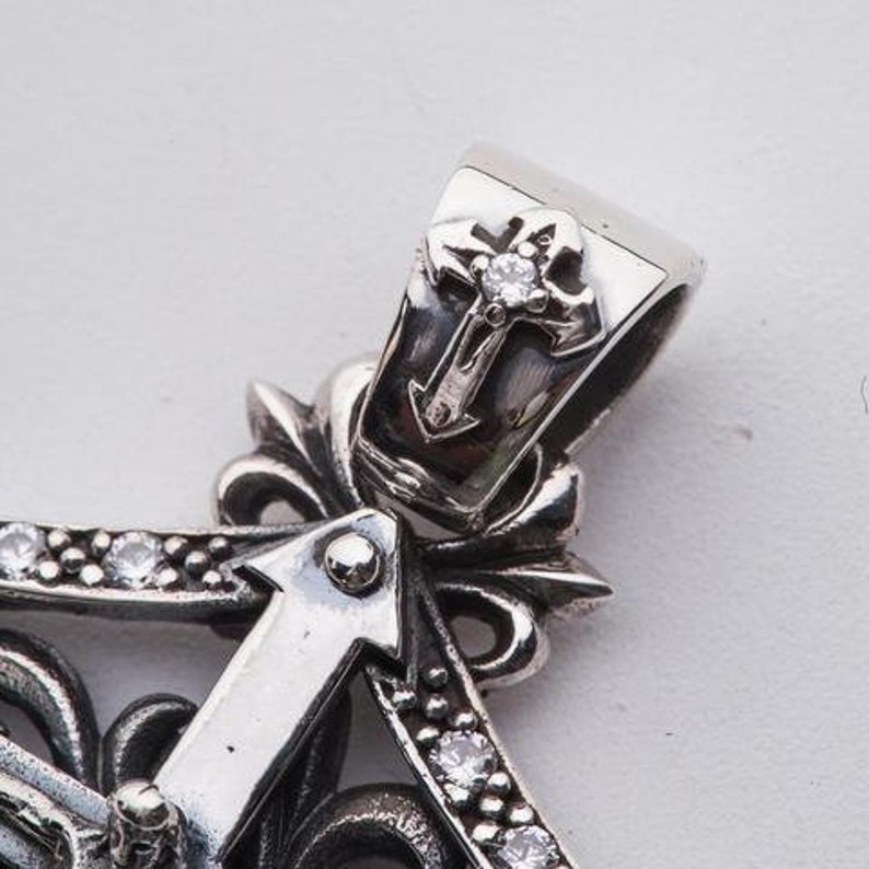 Rocker Jesus Pendant Silver Men's Pendant Crucifix Cross - Etsy