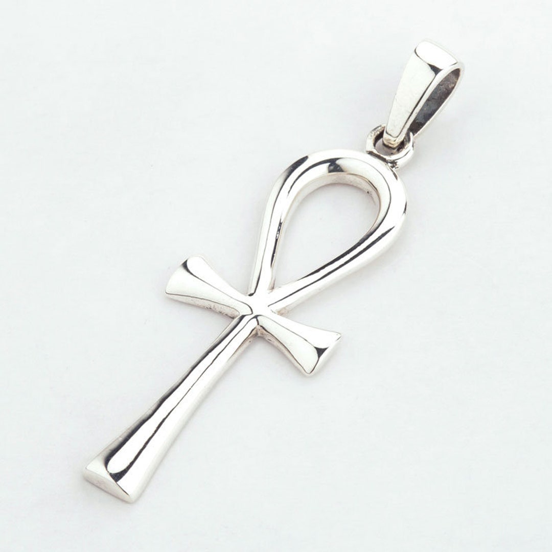 Silver Ankh Pendant Necklace by Sterlingmalee - Etsy