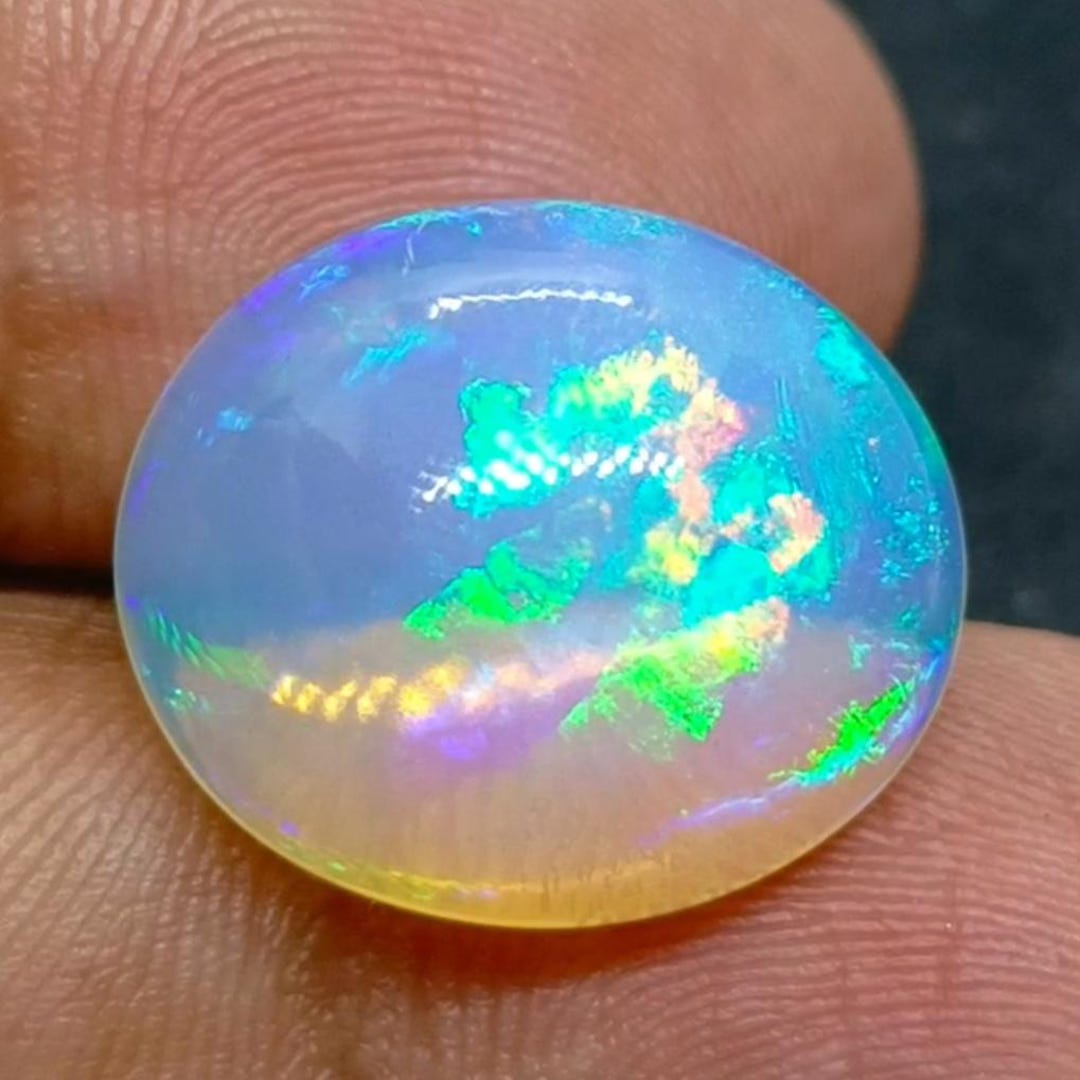 Ethiopian Opal Cabochon, Multi Fire Oval Gemstone ( 15.32x17.88mm, 10. ...