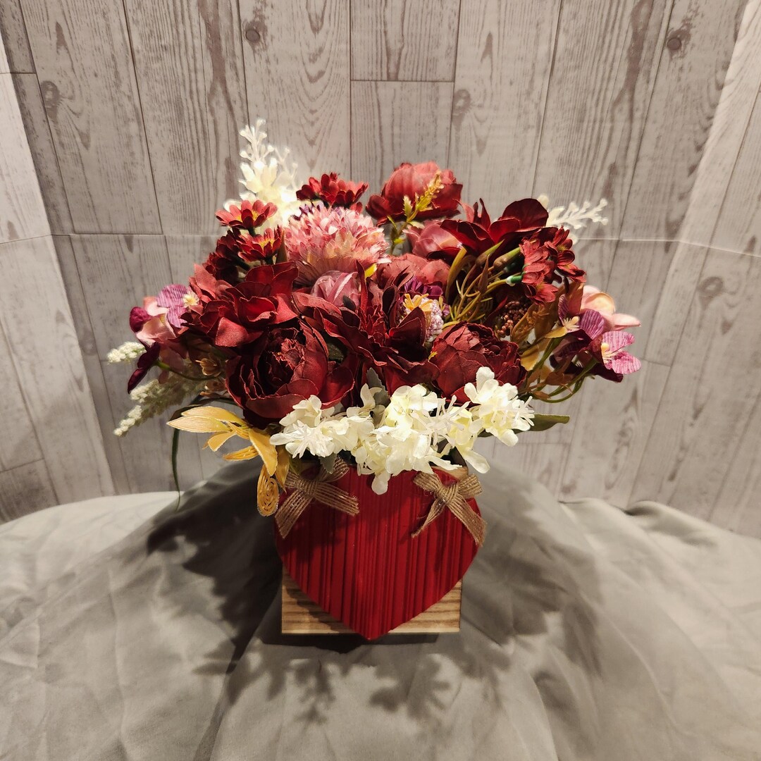 Rosey Red and Pink Faux Floral Arrangement for All Year Long - Etsy
