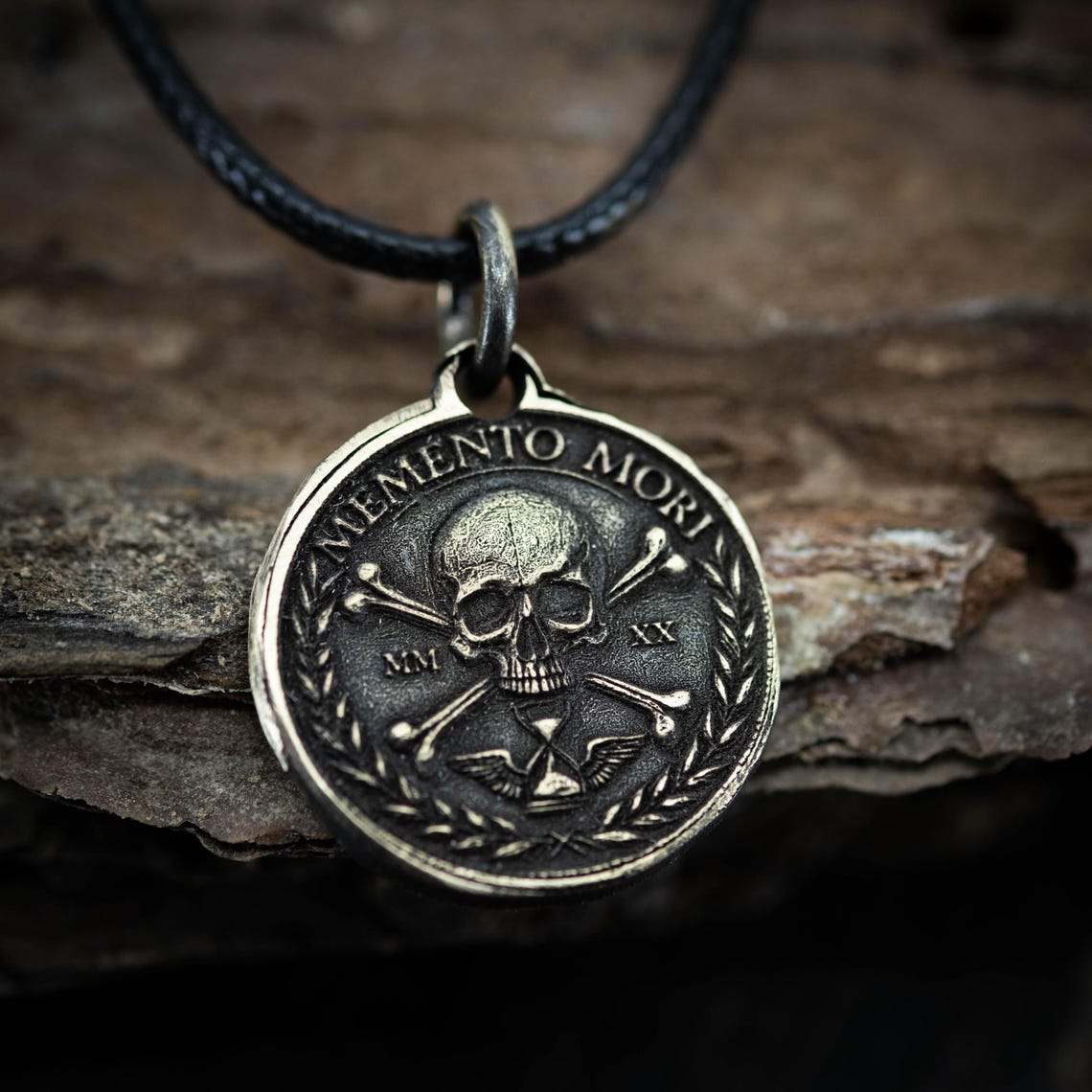 Collana con ciondolo a forma di teschio in ottone rustico, gioiello ...