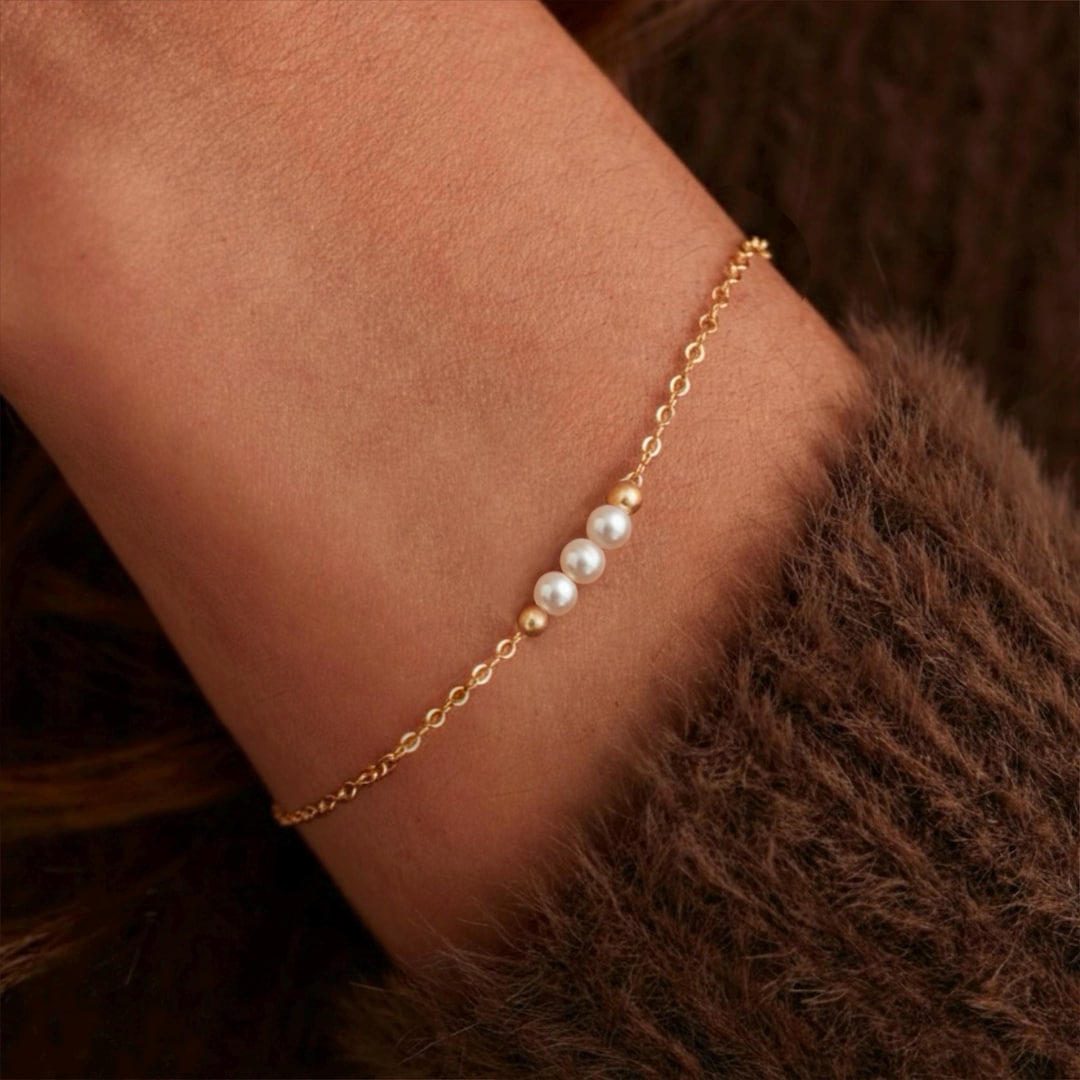 Braccialetto di perle delicato, catena minimalista in acciaio ...