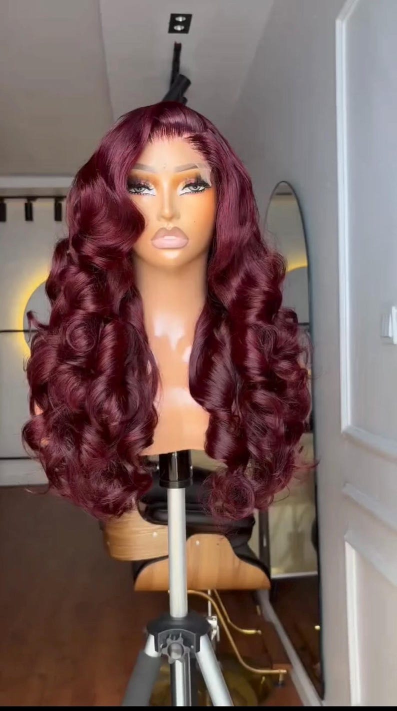 24 Inch SDD Human Hair Wig | Wavy Bounce, 5x5 Closure, 300g Full Volume ...