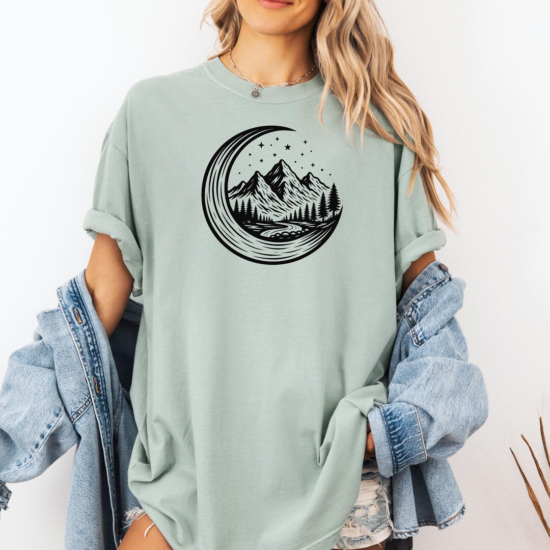 Celestial Mountain Crescent Moon Wilderness T-shirt - Etsy