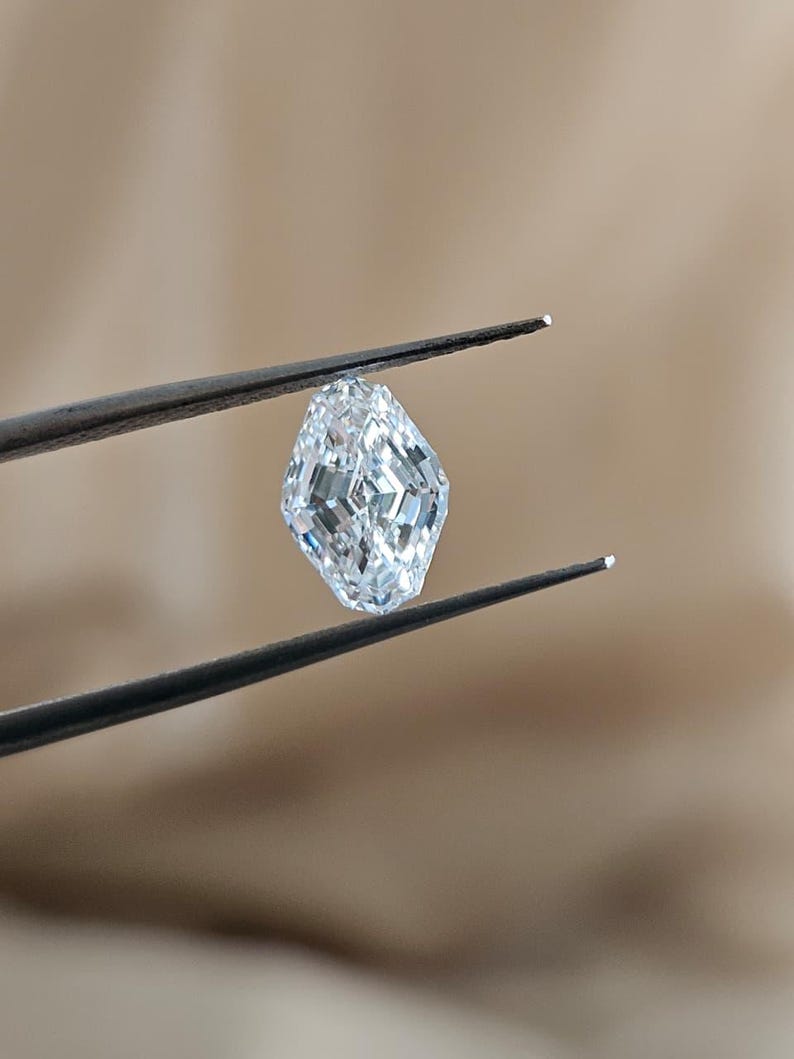 Modified Lozenge Cut Lab Grown Loose Diamond, DEF VVS-VS Diamond ...
