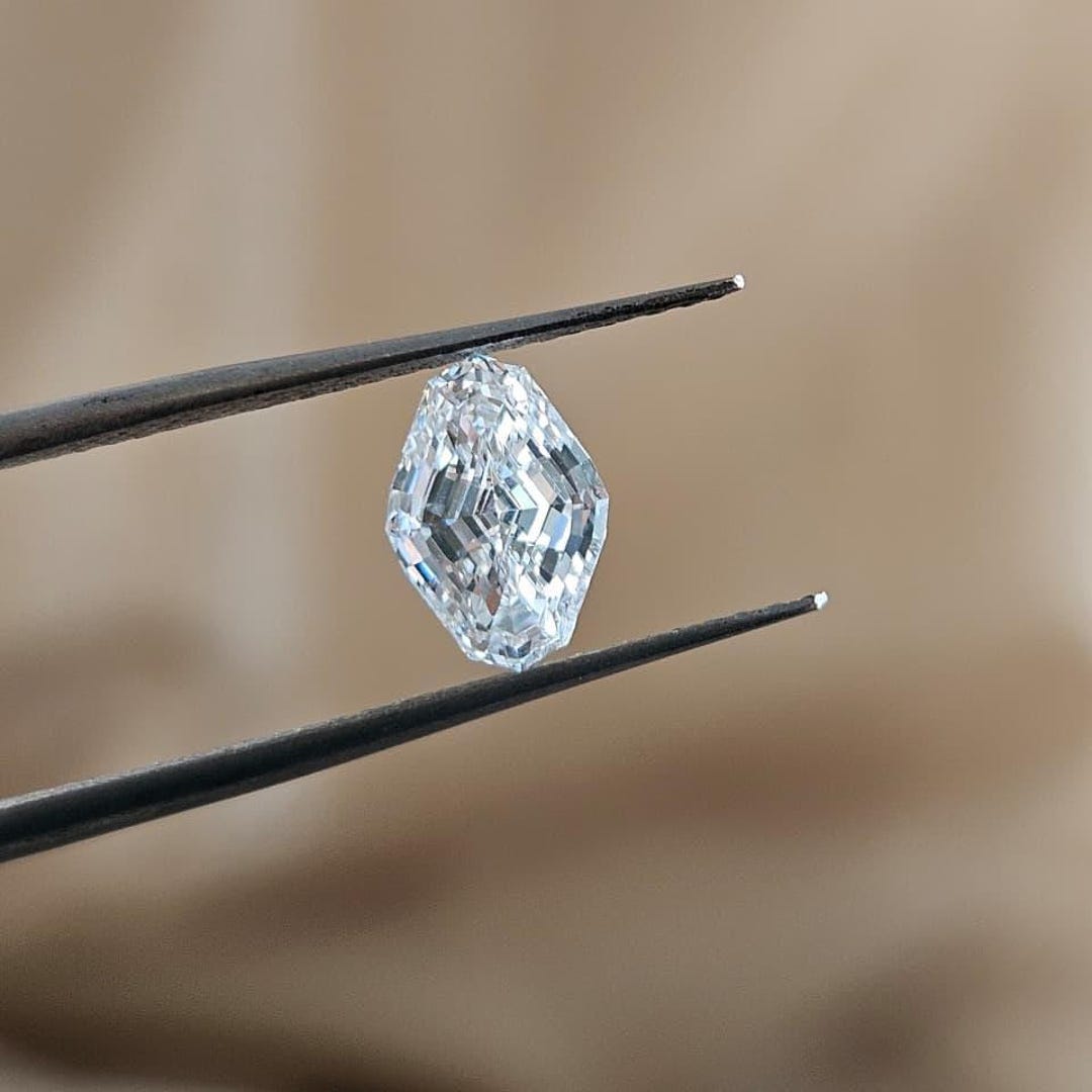 Modified Lozenge Cut Lab Grown Loose Diamond, DEF VVS-VS Diamond ...