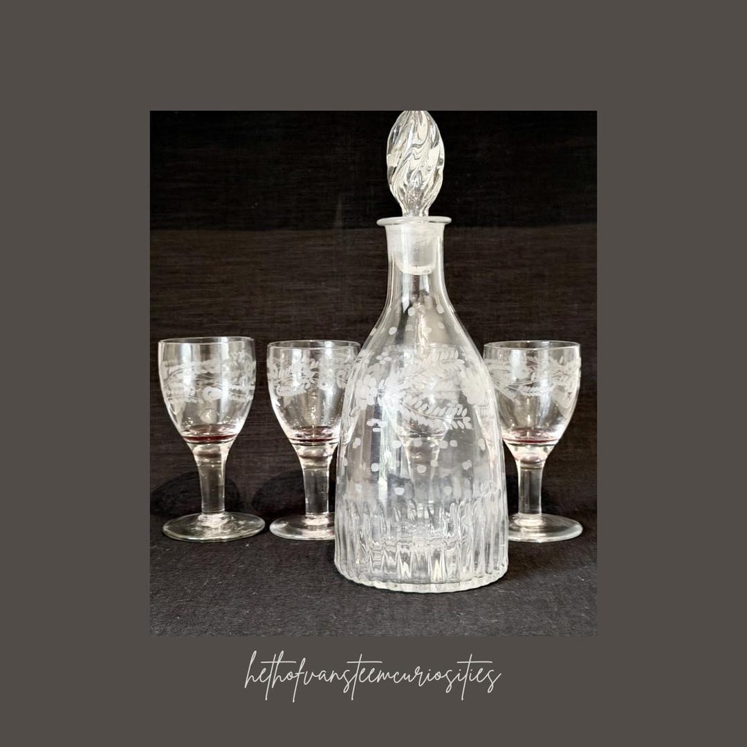 SET CARAF 19th CENTURY - Etsy