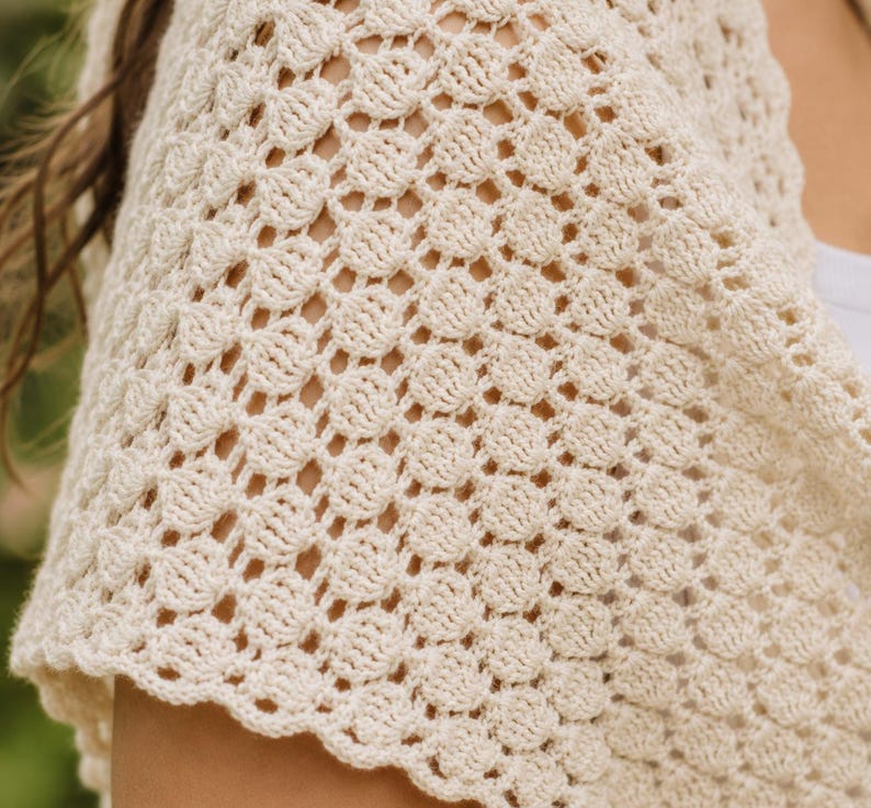 Crochet Triangle Shawl Pattern, Leaf Stitch Wrap Tutorial, Boho Cape ...