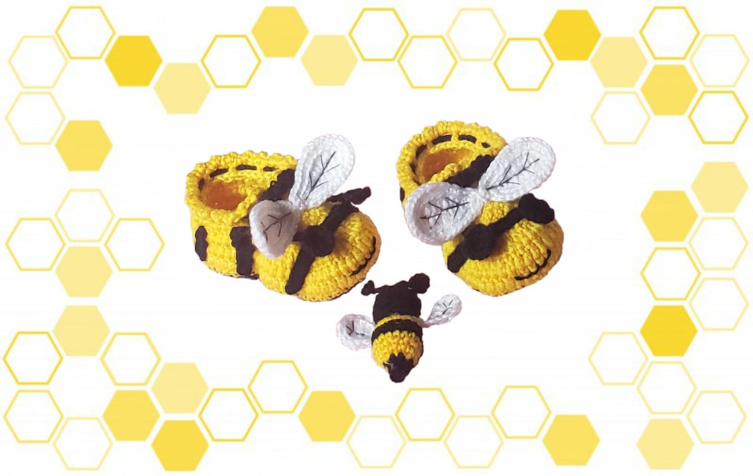 Knit Bee Baby Booties, Bumble Bee Baby Shoes, Newborn Booties, Yellow ...