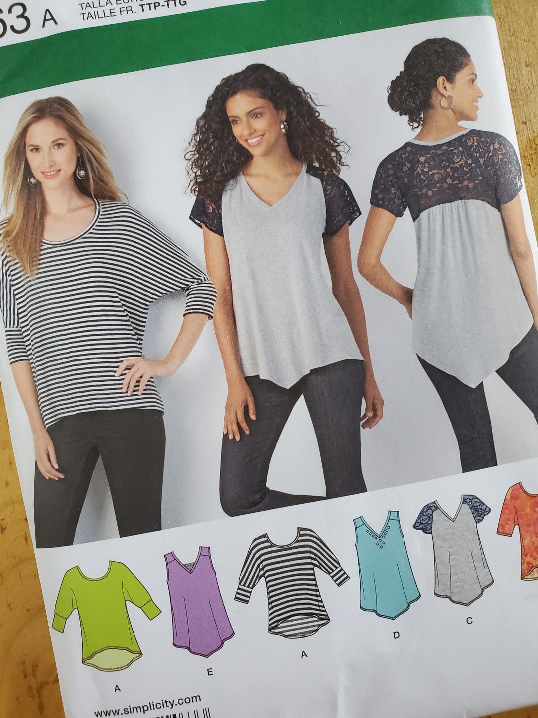 Uncut Simplicity Sewing Pattern 1463 - Misses Knit Tops - Size XXS-XXL ...