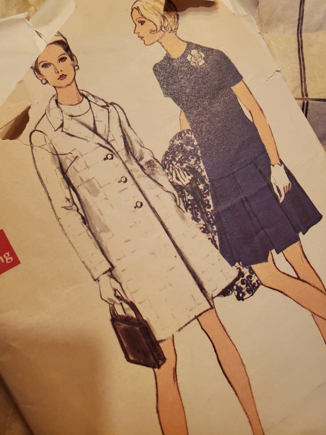 Vogue 7703 Sewing Pattern - Half Sized and Women One-piece Coat - Size ...