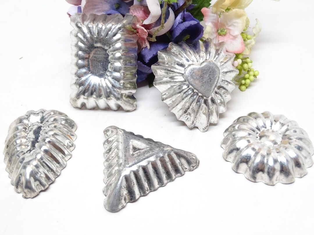 5 Small Party Butter Molds, Vintage Tins for Chocolate Candy, Heart ...