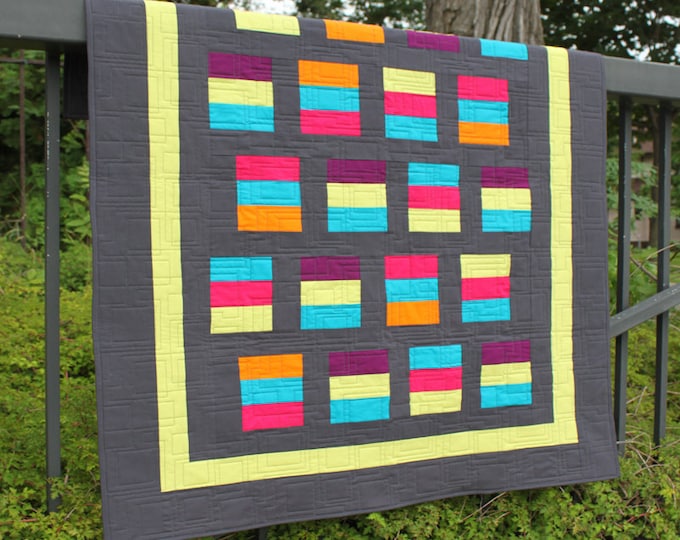 Pop Block Quilt Pattern Makes 5 Sizes Using 5 Squares / Charm Squares ...