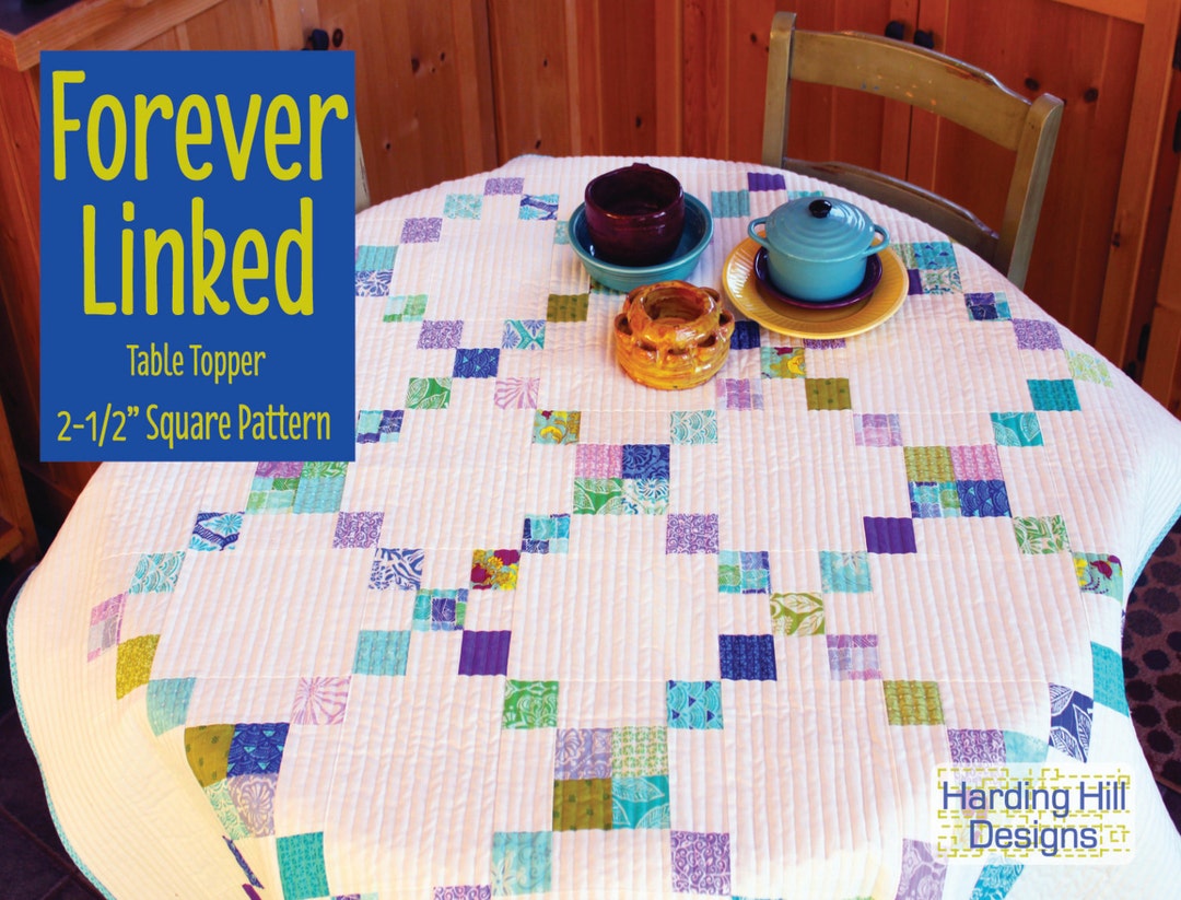 Forever Linked - Mini Charm Table Topper Pattern - Etsy