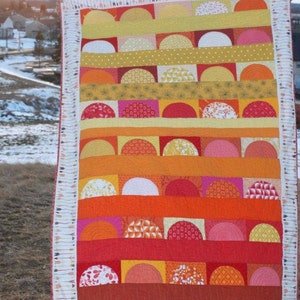 Drunkards Path Quilt Pattern PDF, Modern Sunset Quilt, Drunkard's Path Block Pattern, Charm Pack ...