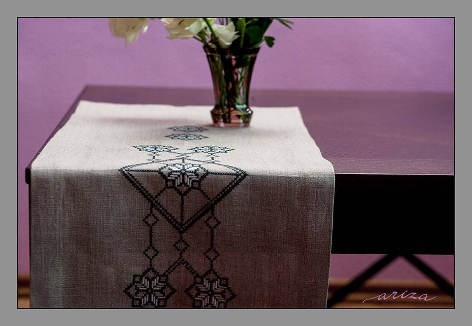 Linen Table Runner Embroidery Linen Table Cloth - Etsy