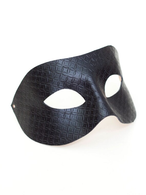 Men's Handmade Black Leather Masquerade Mask With Pattern | Etsy