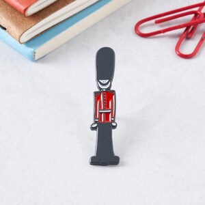 Queen's Guard Enamel Pin Badge - Lovingly Made in Britain - Etsy
