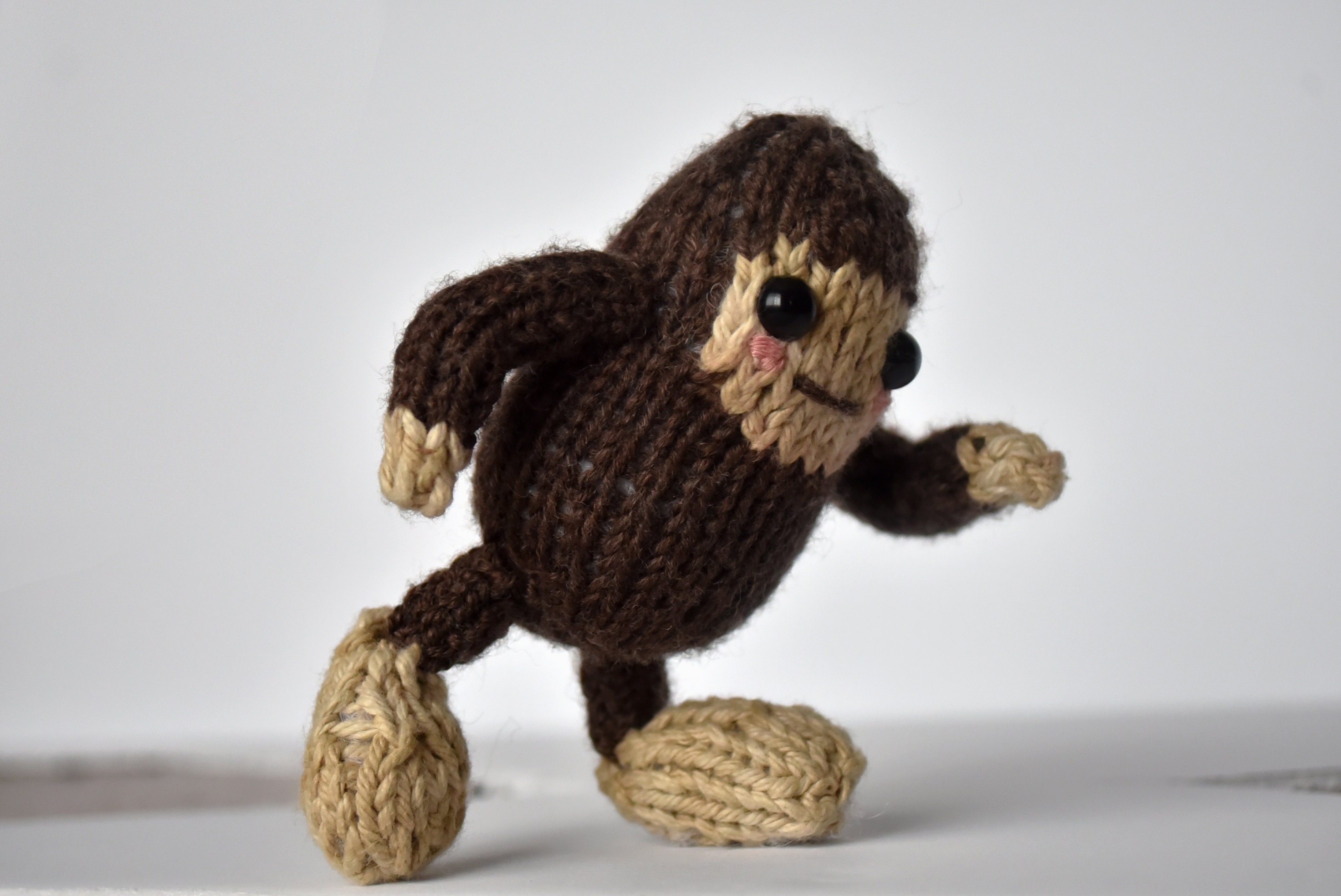 PDF Knitting Pattern - "bobo the (little) Bigfoot" - Etsy