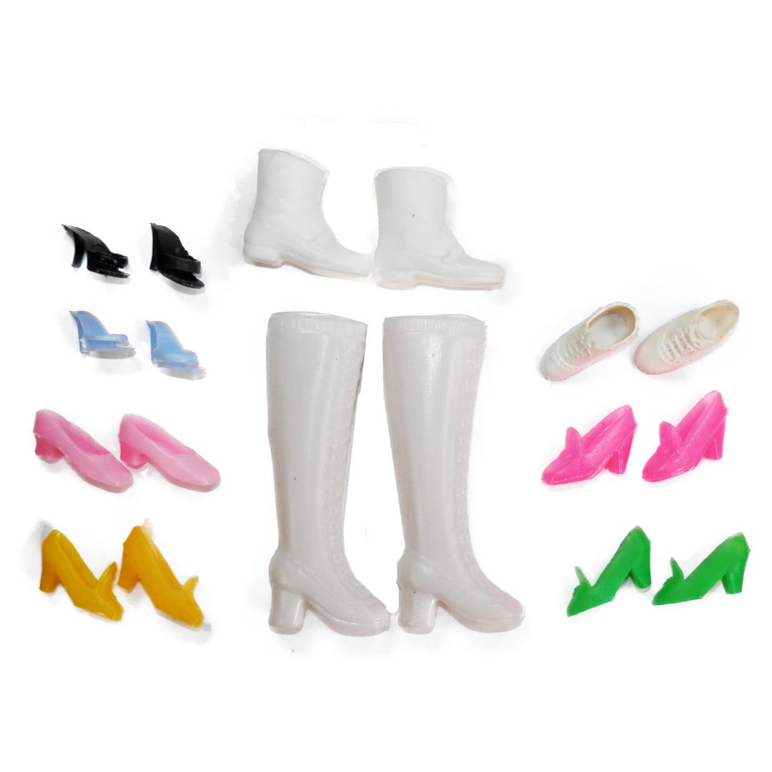 Vtg 1960s 1970s Mod Barbie Clone Pilgrim Heels White Pink Green Open ...
