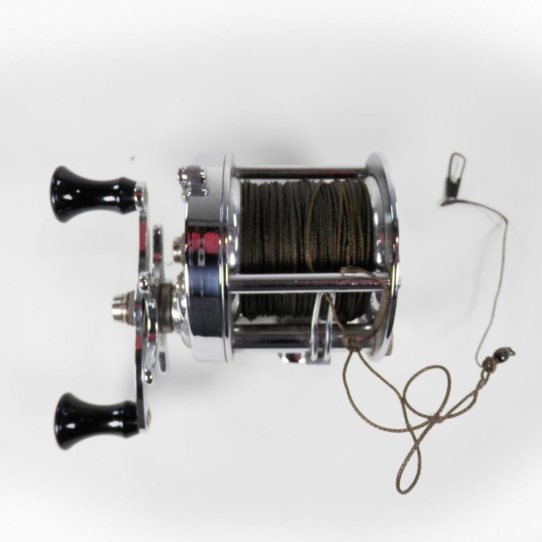 Vintage Shakespeare Service 1944 Model GE Baitcast Fishing Reel - Etsy