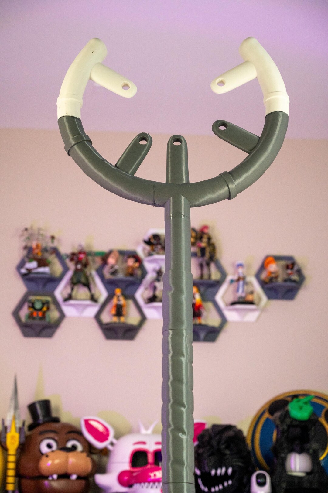3D Printed Giant Slingshot Prop – Wearable Anime & Gaming Cosplay ...