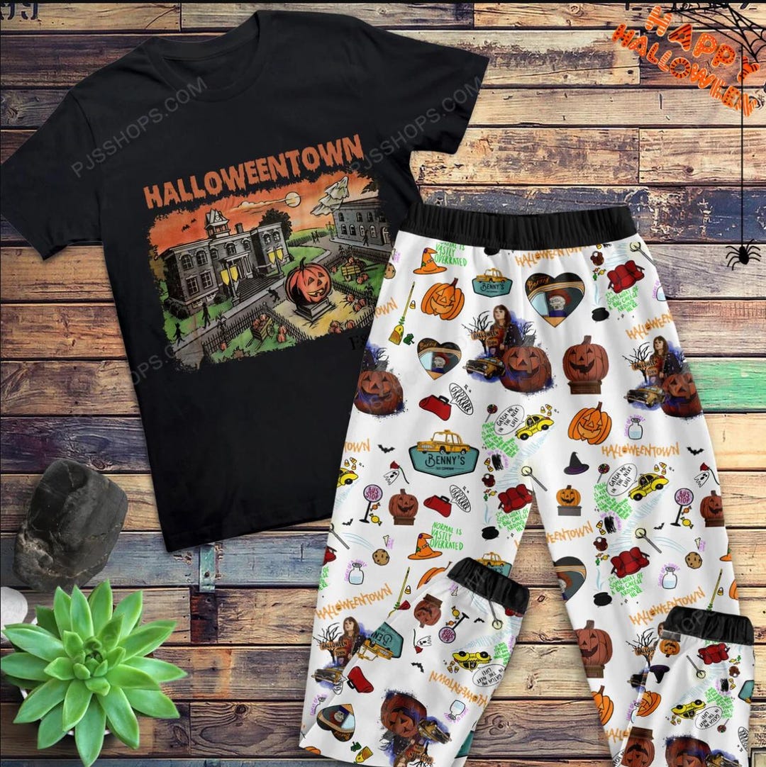 Halloweentown Horror Movie Pajamas Set, Halloween Pumpkin Pajamas Set ...