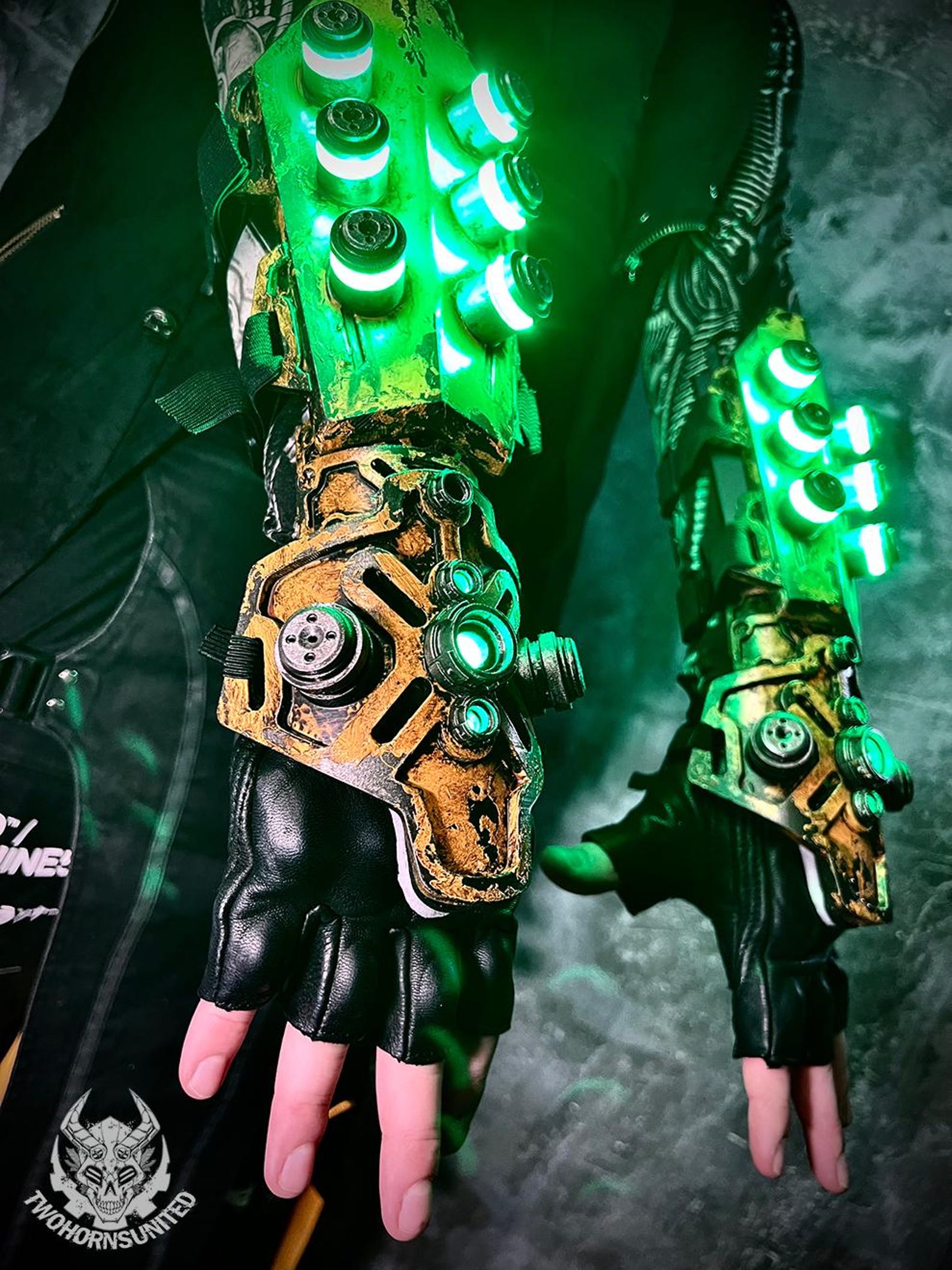 Power Node Gauntlets - Cyberpunk ULTRA BRIGHT LED Original Design ...