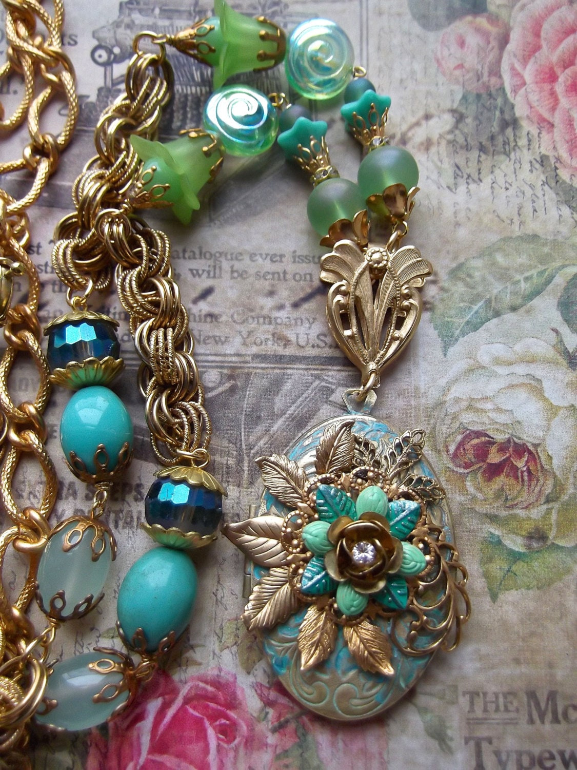 Floral Locket,vintage Chain Locket,assemblage Locket,beaded Necklace ...