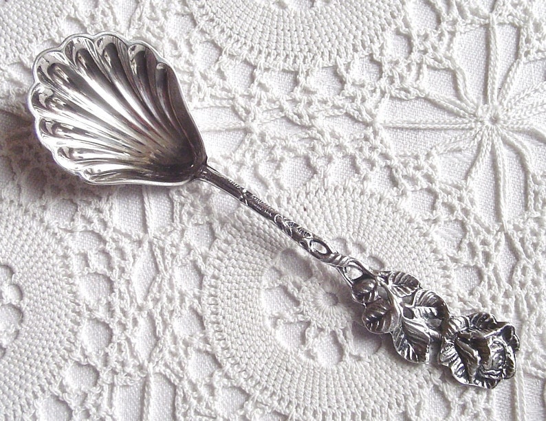 HILDESHEIMER ROSE Pattern Shell-shaped Sugar Spoon 100 Silver Plate ...